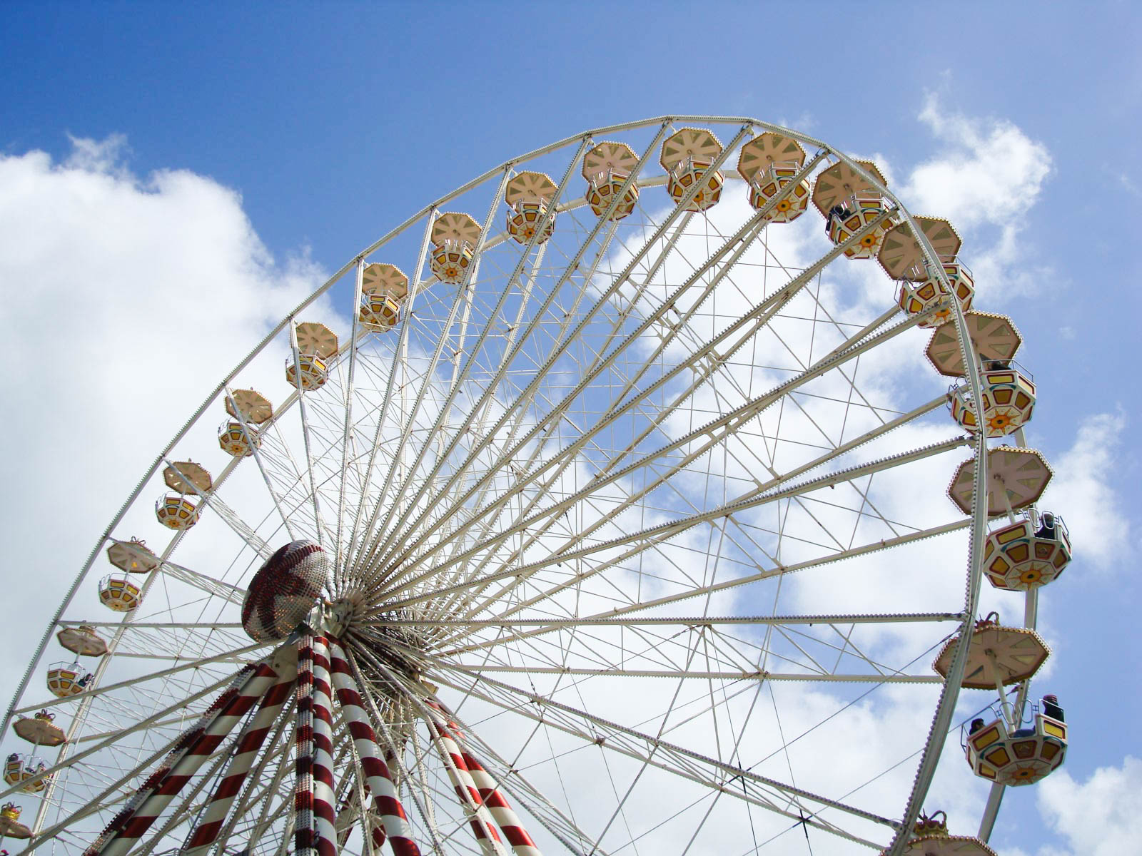 grande-roue-45m-20170906_0001 – Location de Grandes Roues Villette